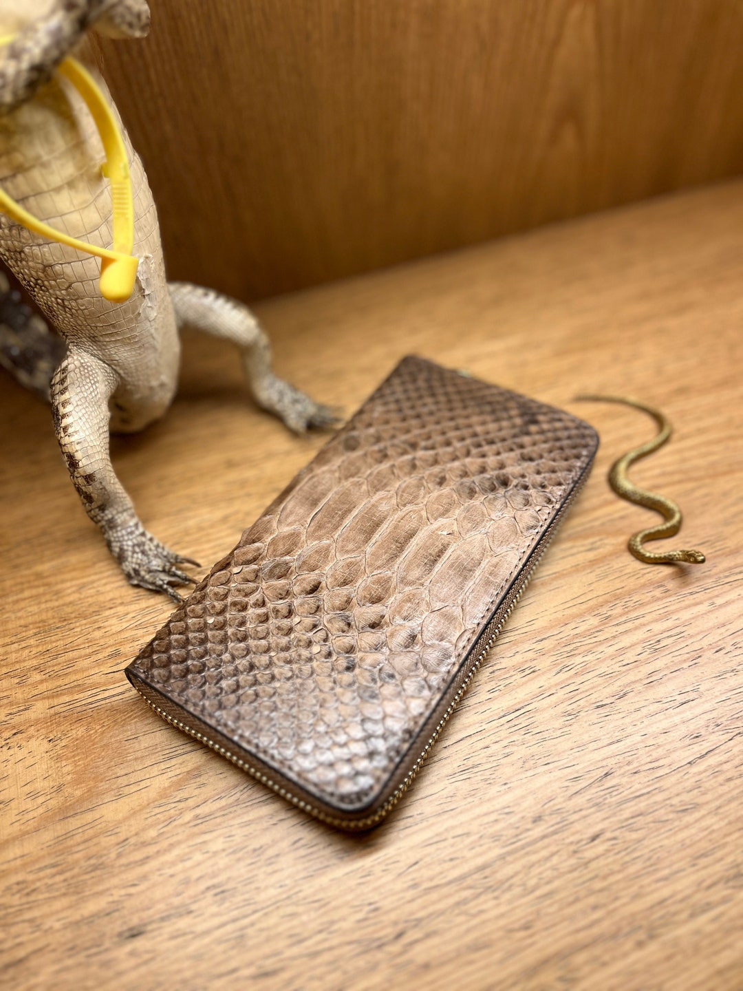 Experience Timeless Luxury: Fine Snake Skin Wallets for the Fashion ...