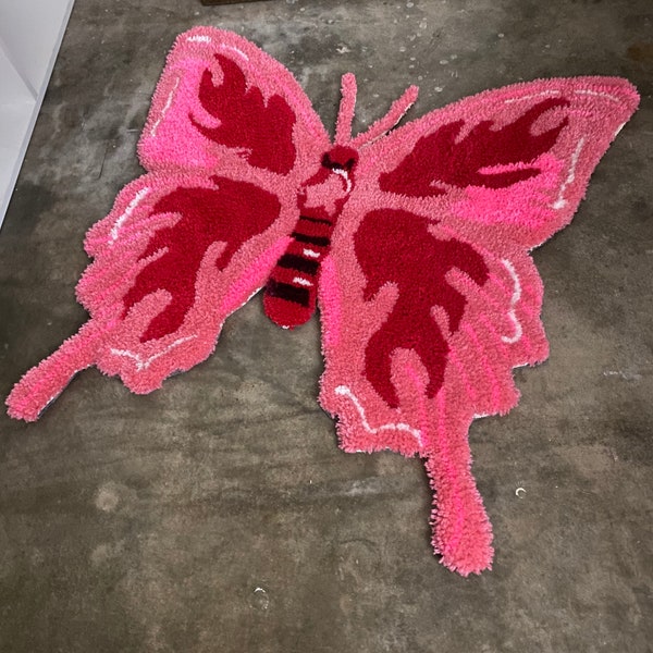 Butterfly Tufted Rug - Etsy