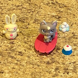 Littlest Pet Shop Wolf and Winter Accessories - Etsy