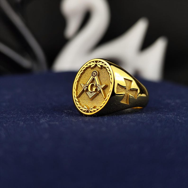 Gold Plated Masonic Ring – Classic Square & Compass Signet for ...