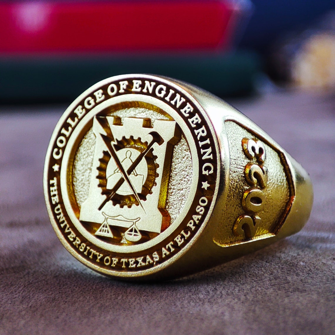 Gold Vermeil University Ring: Custom Graduation Signet, Personalized ...