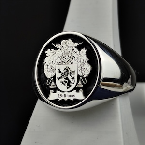 Engraved Family Crest Signet Ring: Sterling Silver Heirloom Jewelry - Etsy
