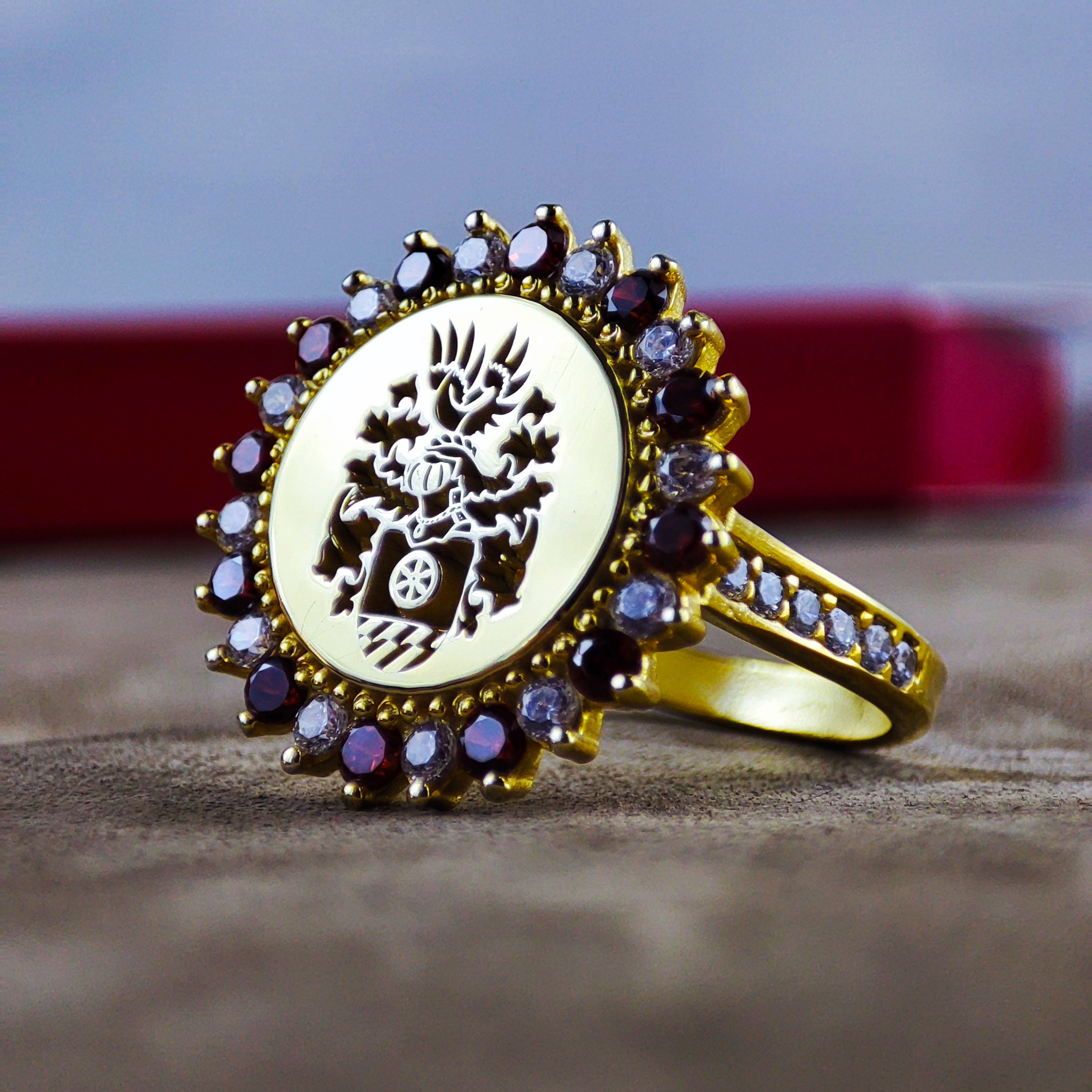 Family crest signet ring family crest ring family tree ring - Etsy Portugal