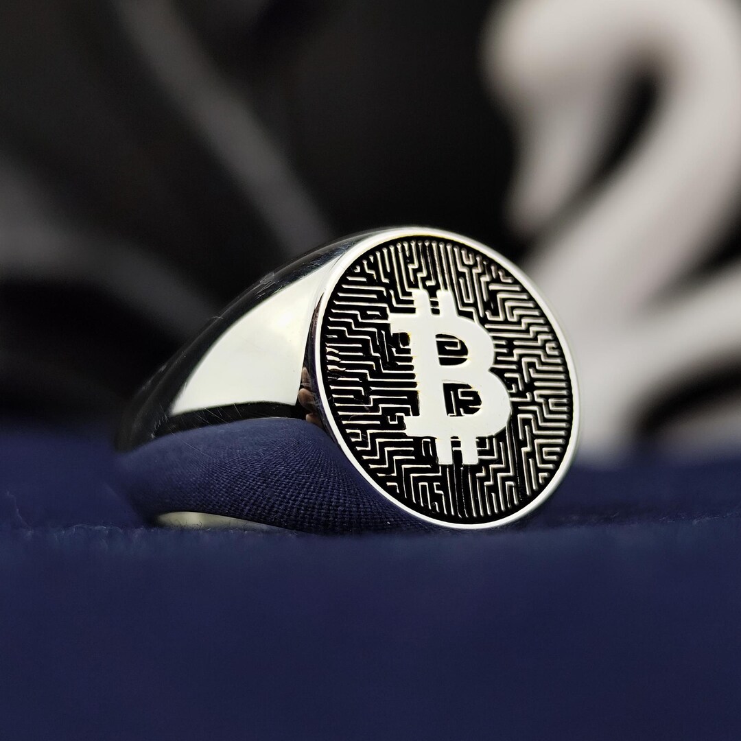 Silver Bitcoin Signet Ring – Stylish Blockchain-inspired Jewelry for ...