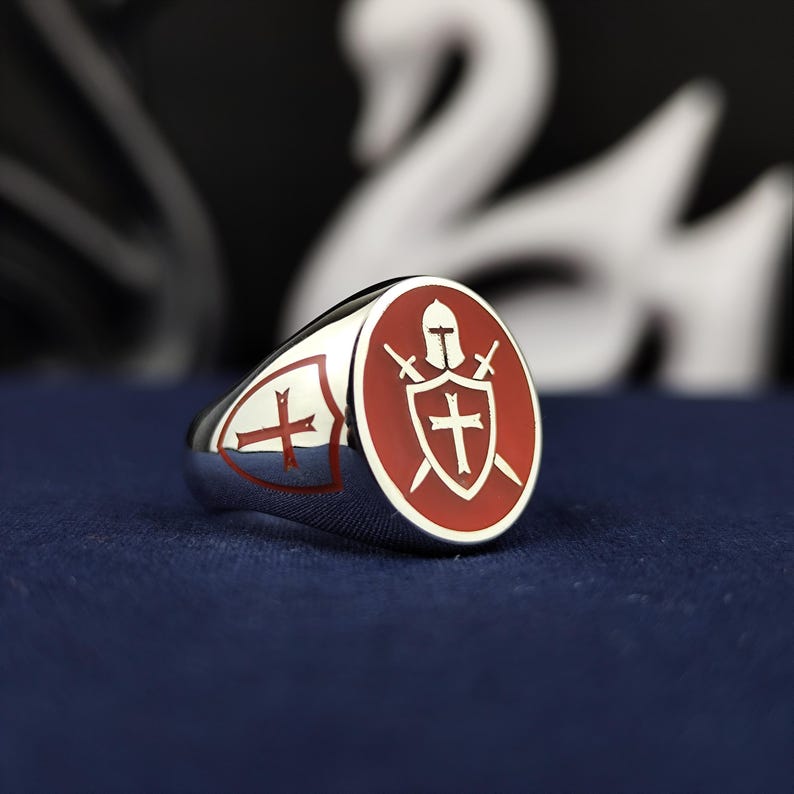 Red Enamel Crusader Shield Signet Ring: 925 Sterling Silver Knight ...