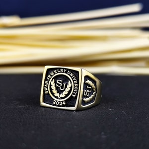 Custom Square Signet Ring – Graduation Gift in Gold or Silver - Etsy