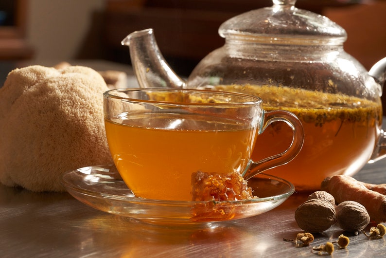 Golden Hour Turmeric Ginger Mushroom Powdered Tea, Lions Mane, Reishi ...