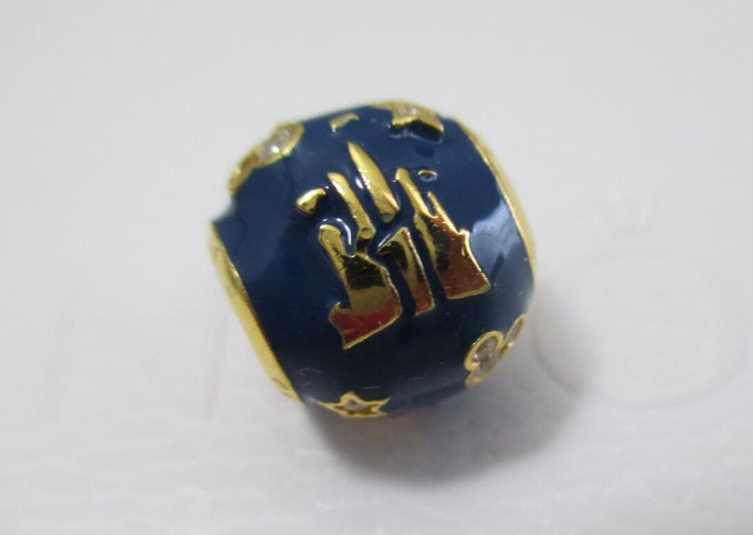 Pandora Disney Castle Mickey Icon Gold Plated Disney Parks Holiday Trip ...