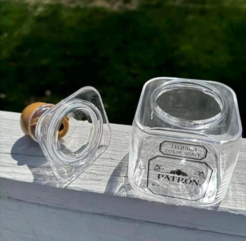 El Patrón Tequila Bottle Cups: Acrylic Reusable Party Favors - Set of 4 ...