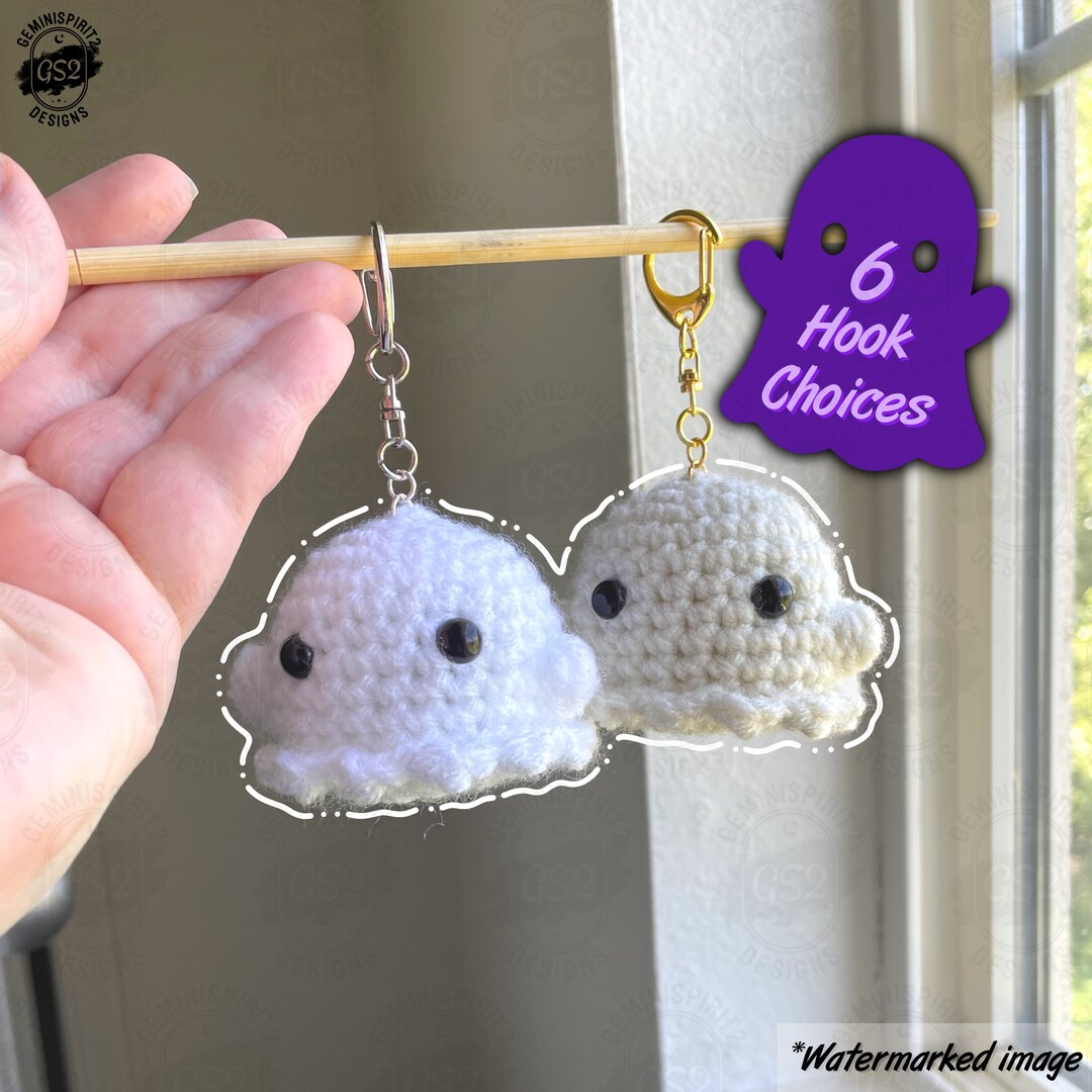Amigurumi Ghost Crochet Keychain - Handmade, Customizable, 2 Colors ...