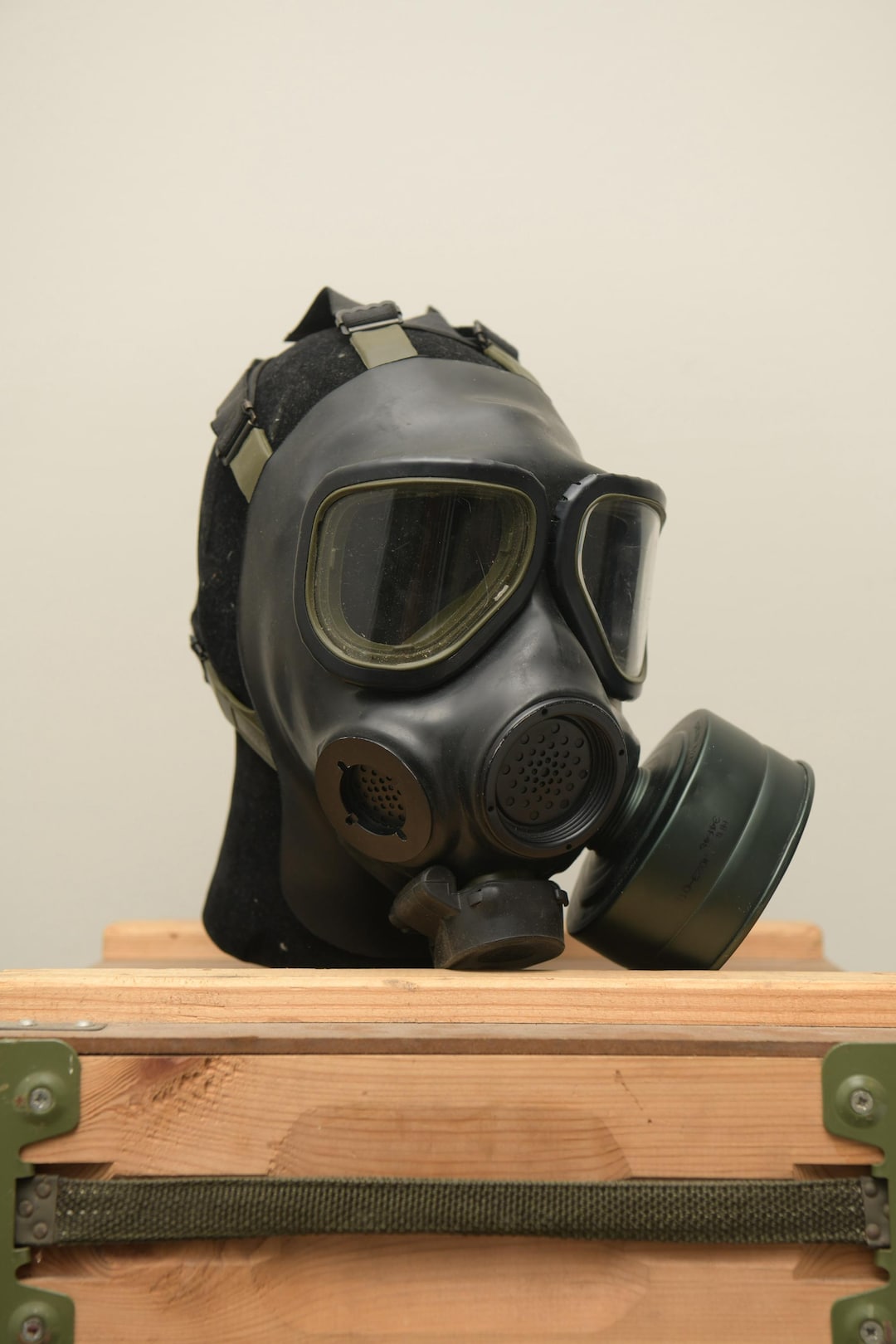 Vintage US Military M40 Gas Mask Size Small Gulf War CBRN - Etsy
