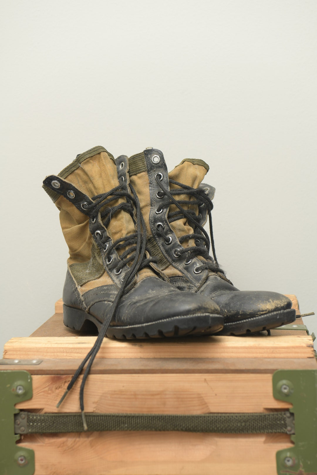 Vintage Vietnam War Style Jungle Boots Third Pattern Vibram Sole Korean ...