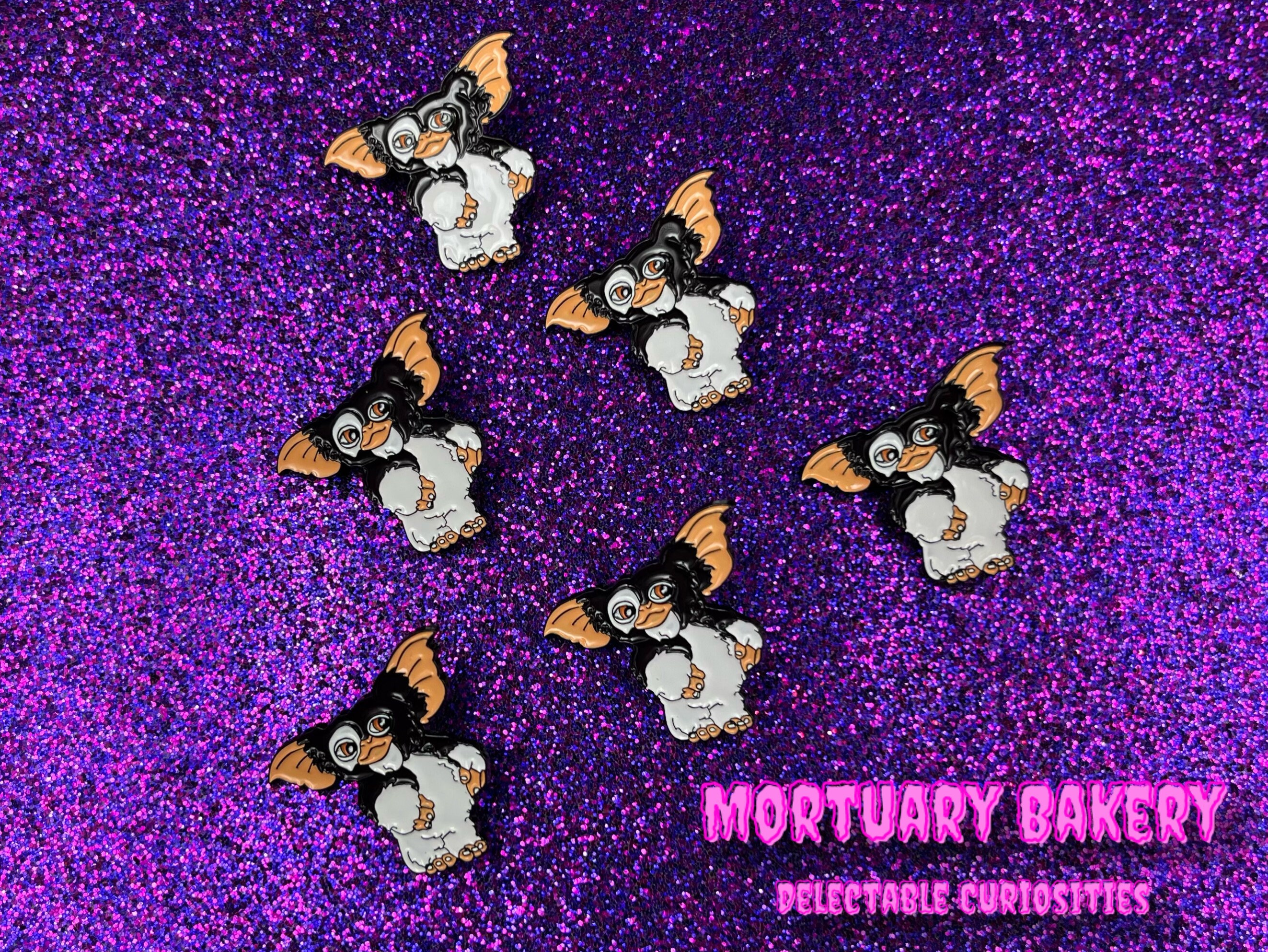 Gizmo Pin, Mogwai, Mogwai Pin, Mogwai Badge, Gremlins, Gremlins Pin ...