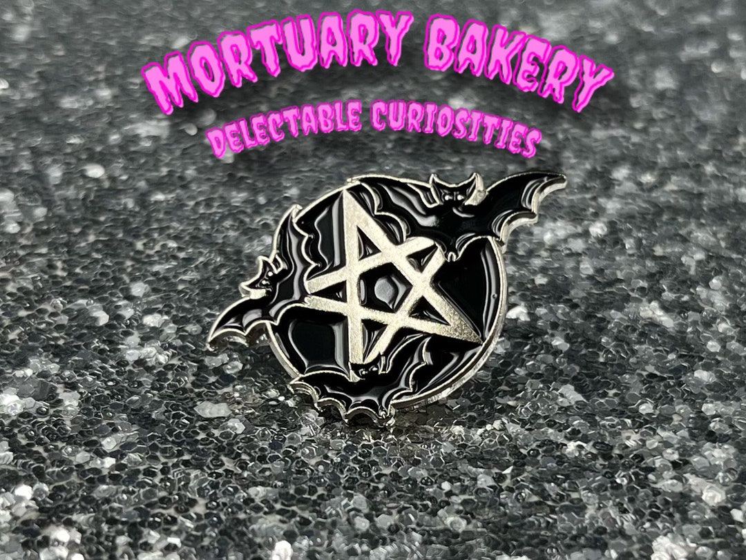 Pentagram Pin, Pentagram, Enamel Pin, Bat Pin, Bat Brooch - Etsy