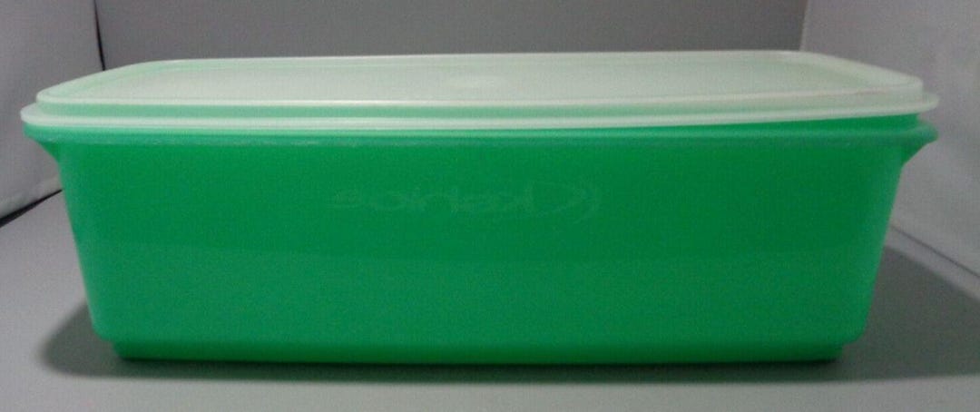 Tupperware Greeen Vegetable Salad Keeper Container 782-6 Celery 3 Pcs ...