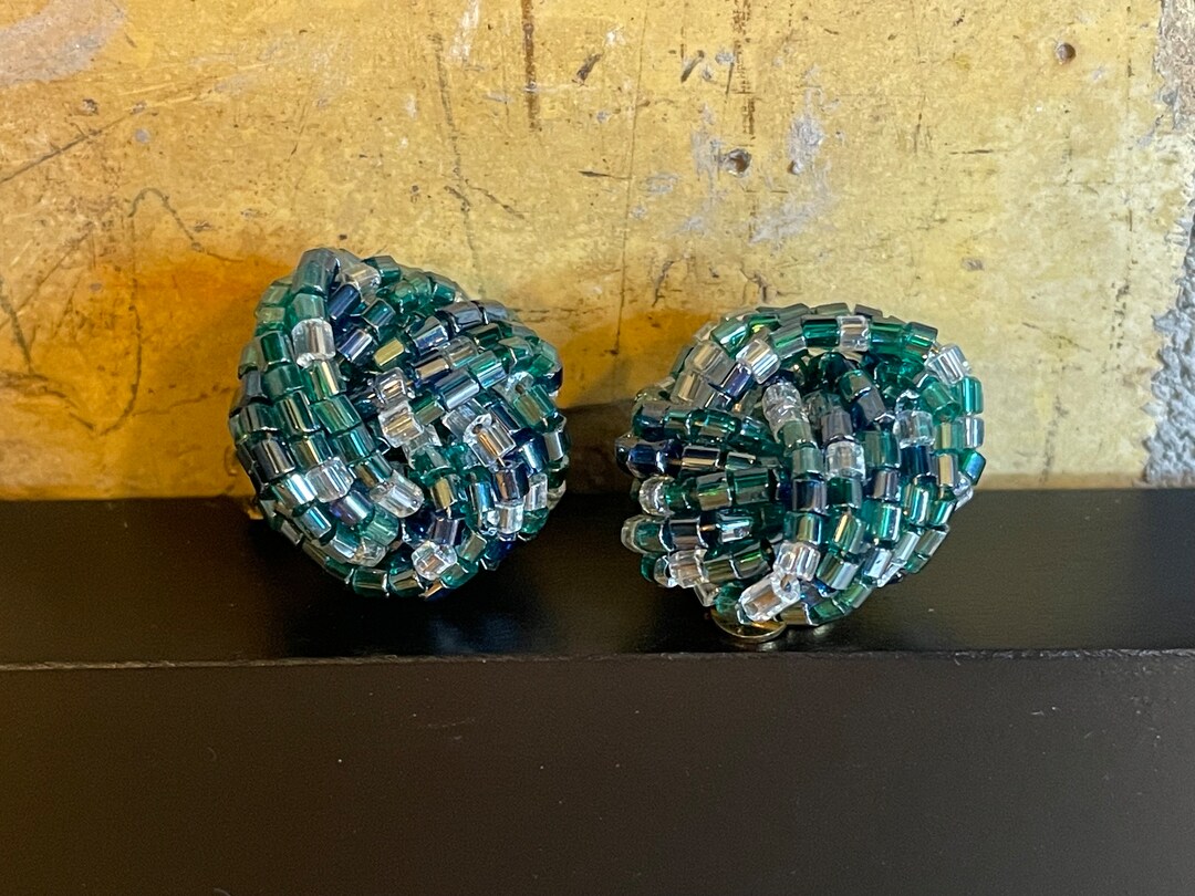Vintage Seed Bead Cluster Clip Earrings Blue and Teal - Etsy