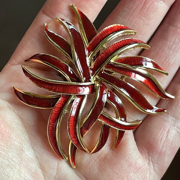 Monet Brooch - Etsy