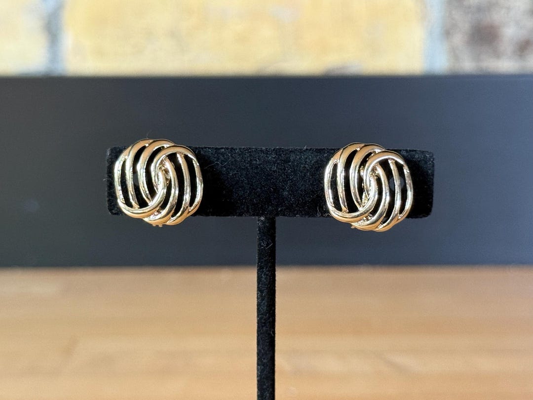 Vintage HMN Monet Gold Tone Clip Earrings With Comfortable Paddle Backs ...