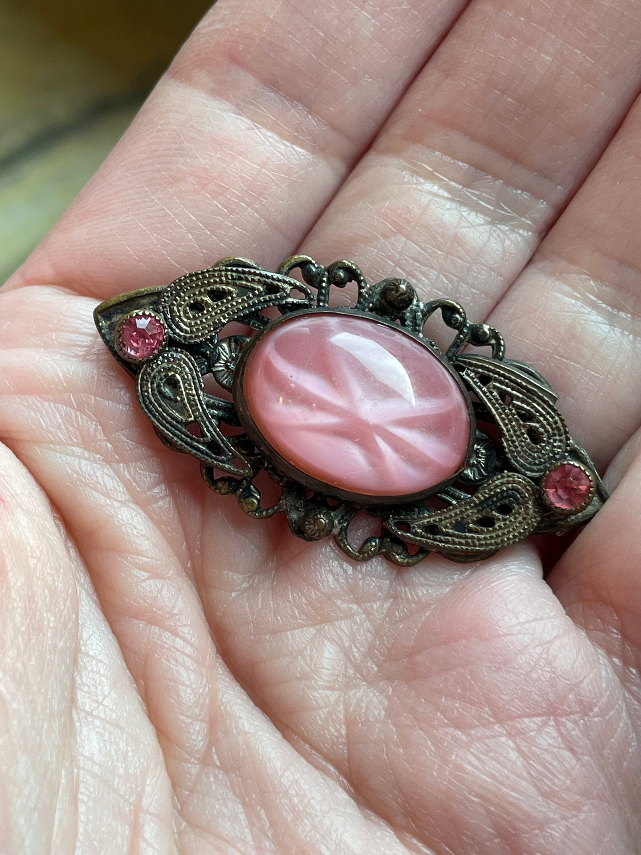 Vintage / Antique Pink Faux Star Sapphire / Lindy Star Brooch With Pink ...