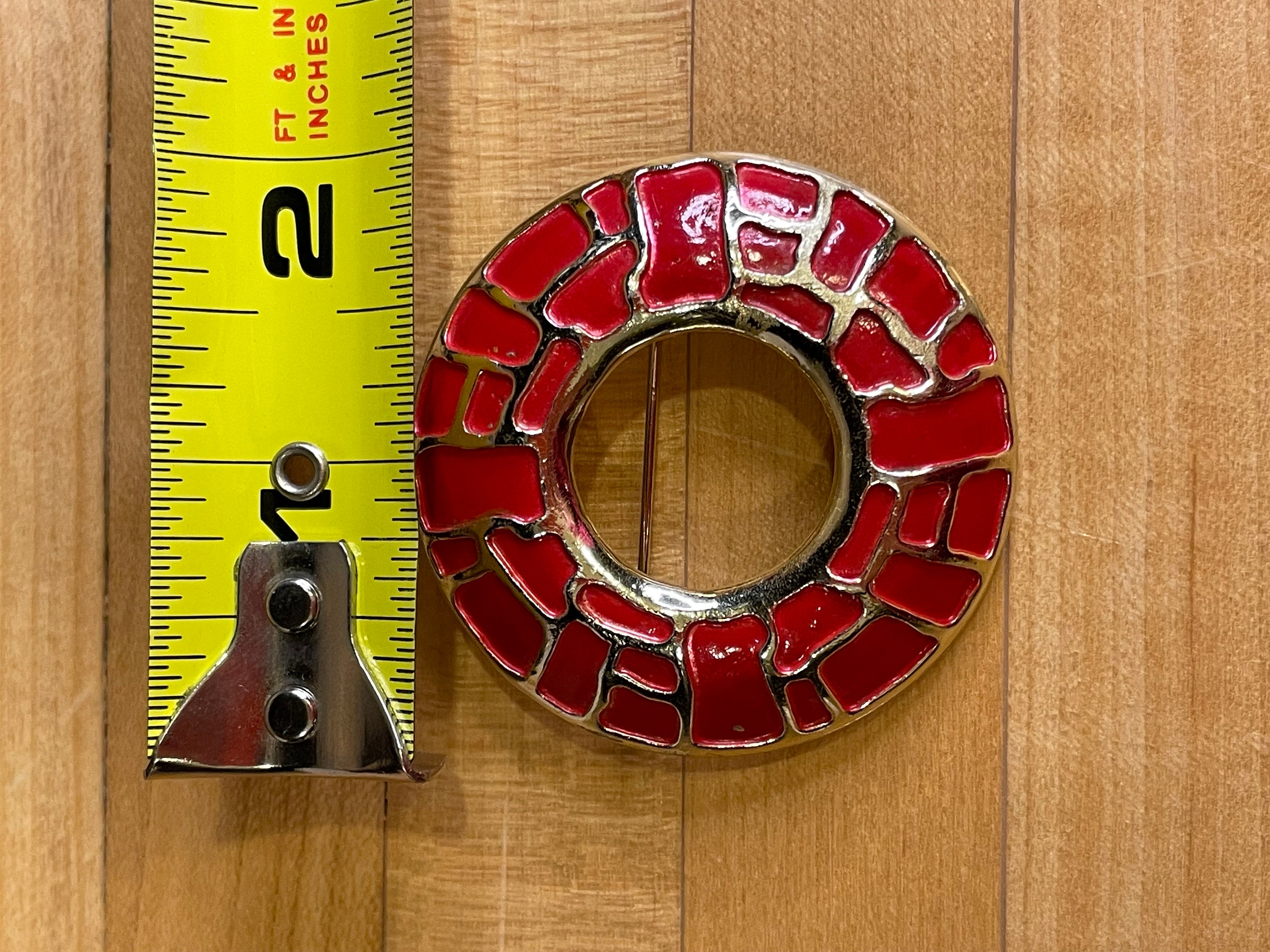 Vintage Red and Gold Tone Circle Unsigned Brooch Well Made - Etsy