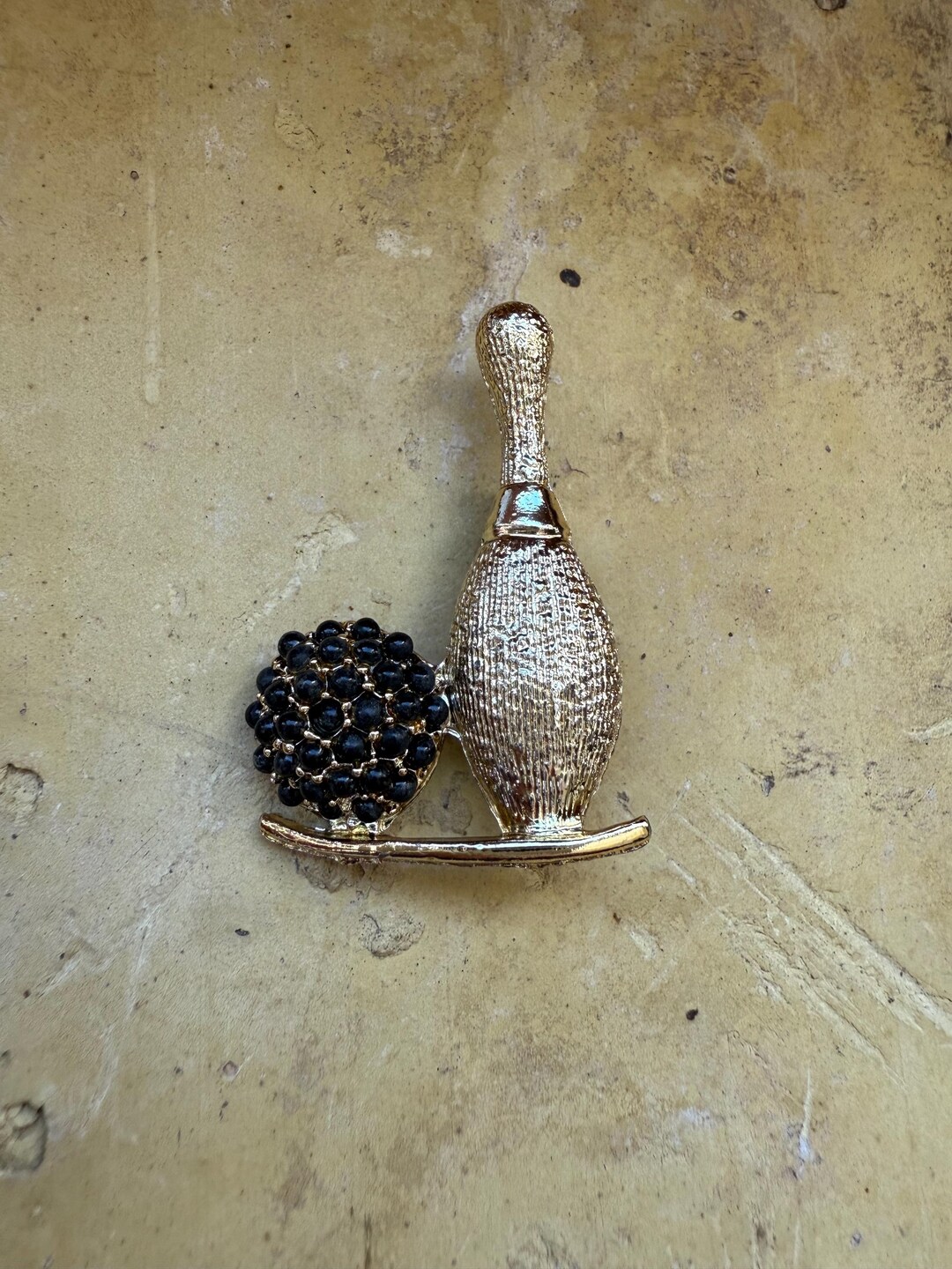 Vintage Dodd’s Bowling Pin and Ball Brooch / Pin - as Seen in Buffy the ...