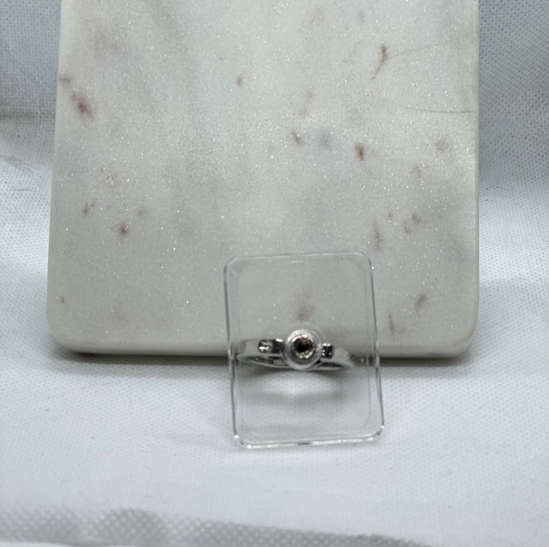 Crystal Ring Cell Phone & Tablet Grip/ Stand in 4 Different Shapes ...