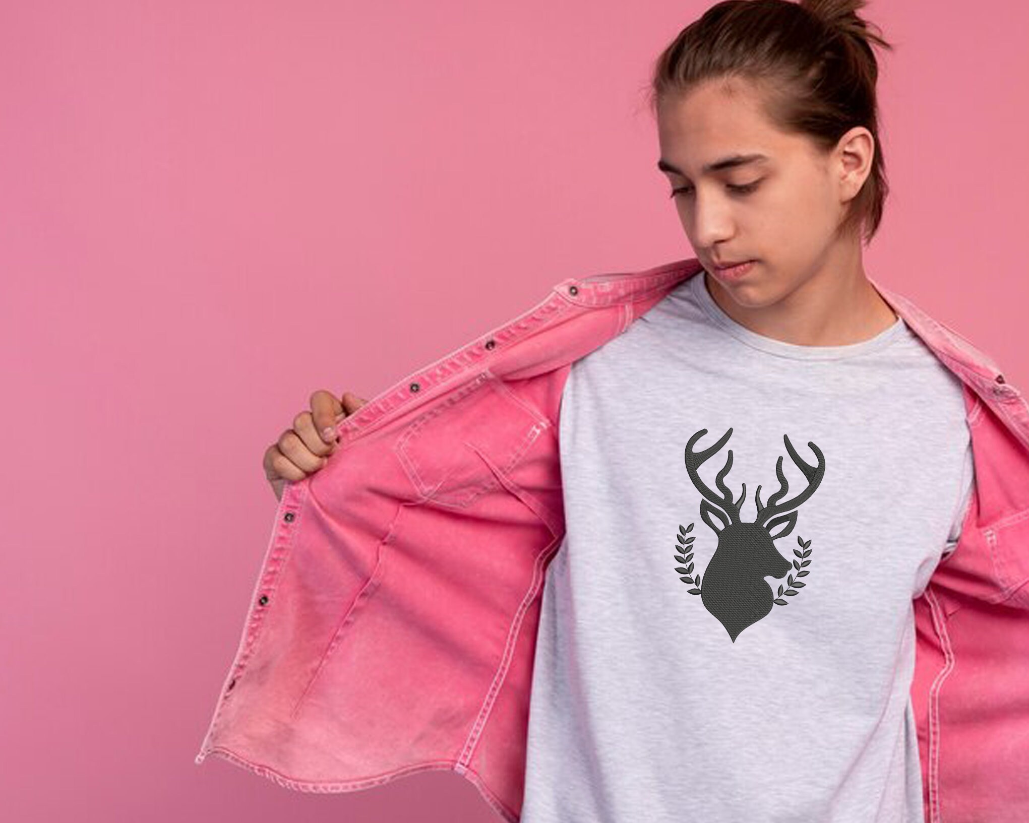 Embroidered Realistic Deer Head Design, Majestic Antlered Buck on Dark ...