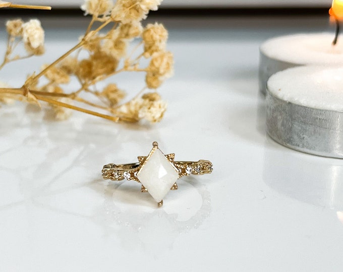 Diamond | Cremation Ashes Ring | Cremation Jewelry | Pet Cremation Ring ...