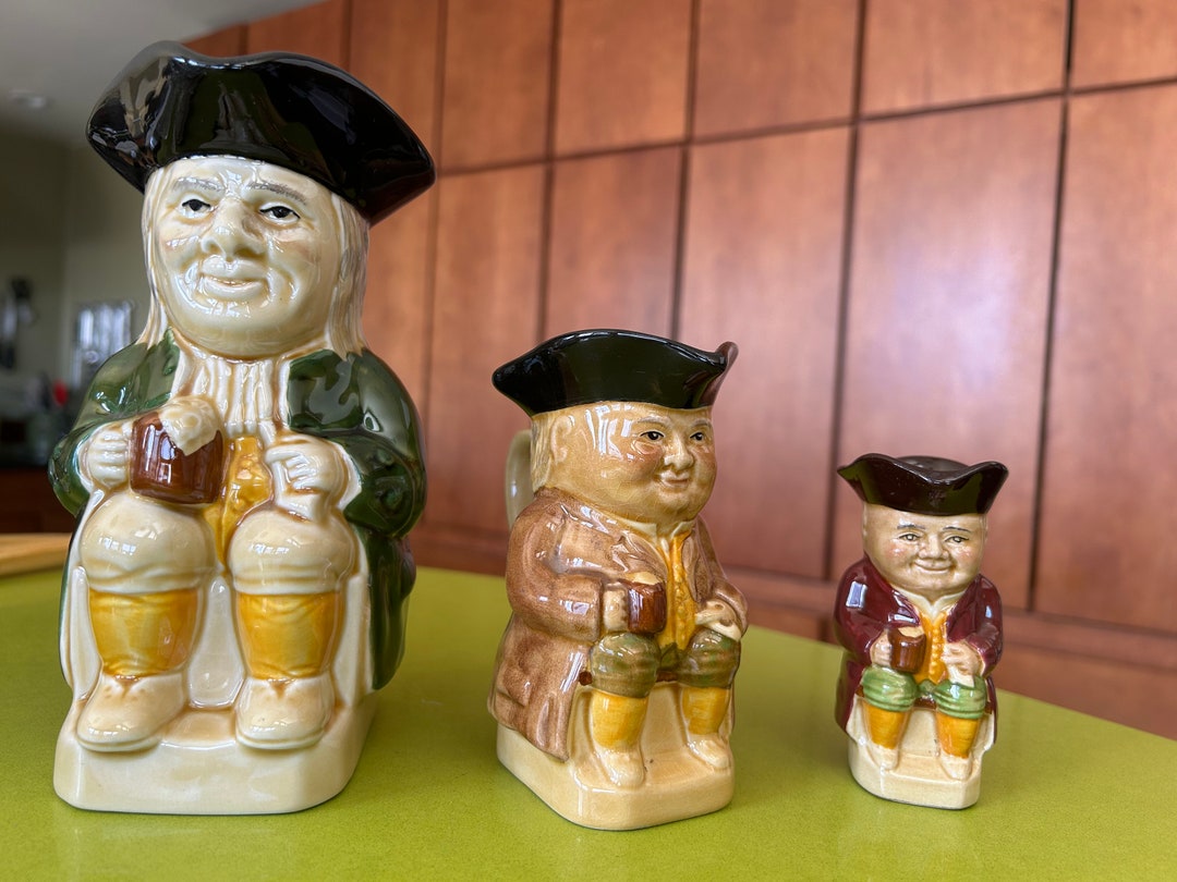 Toby Jug Set - Etsy