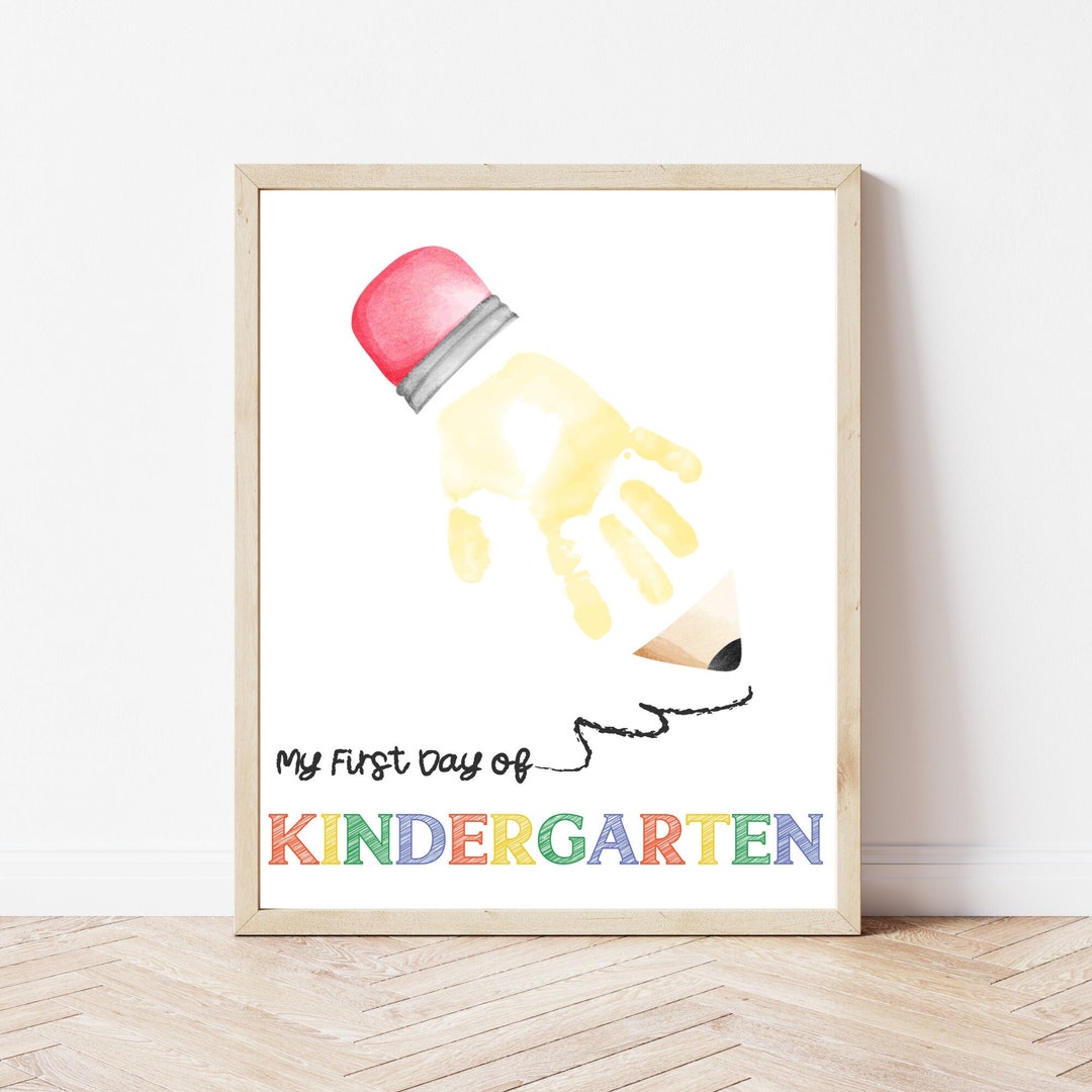 Kindergarten Handprint Craft, First Day of Kindergarten, Back to School ...