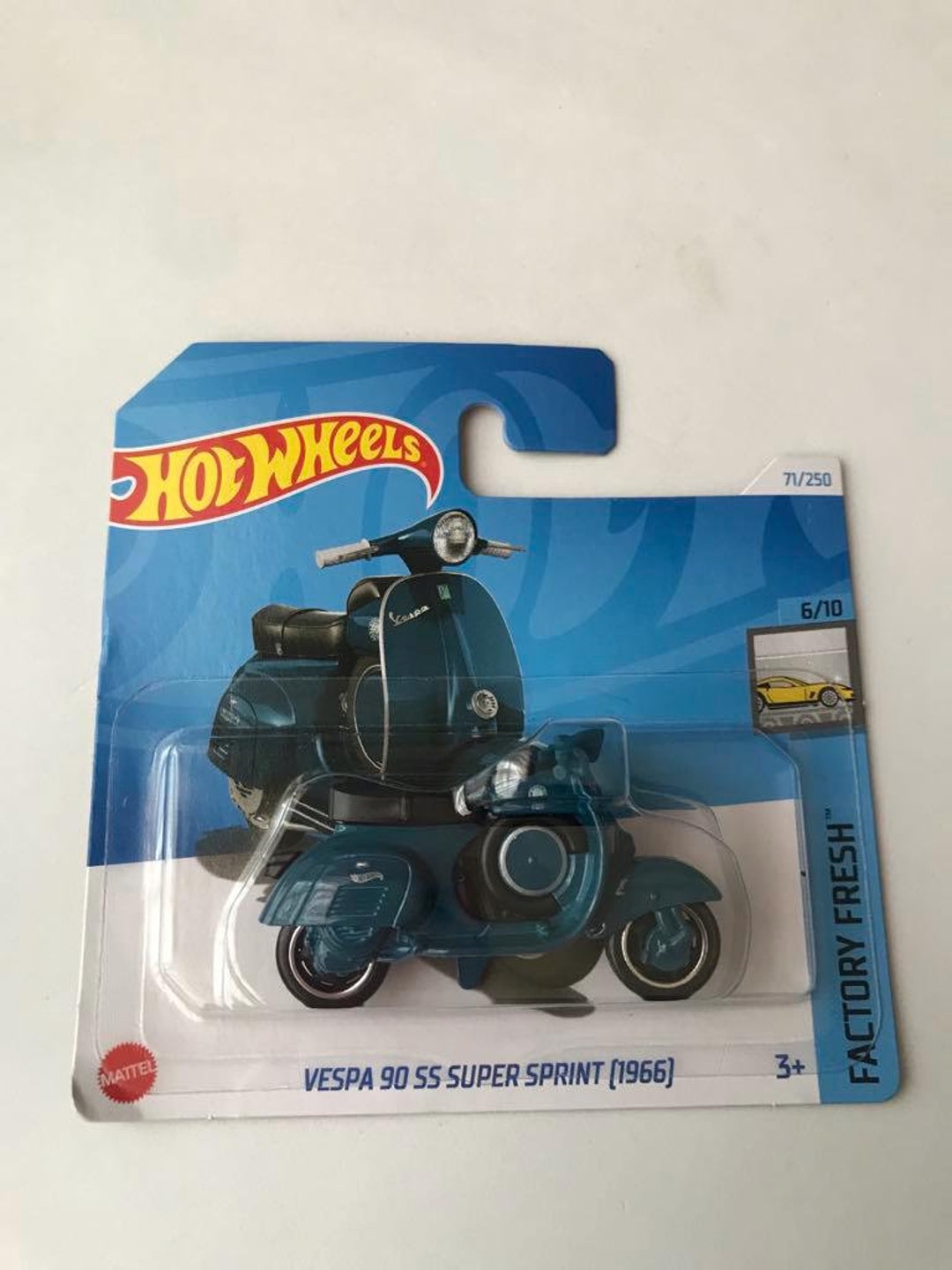 Hot Wheels Vespa 90 SS Super Sprint 71/250 Small Card - Etsy