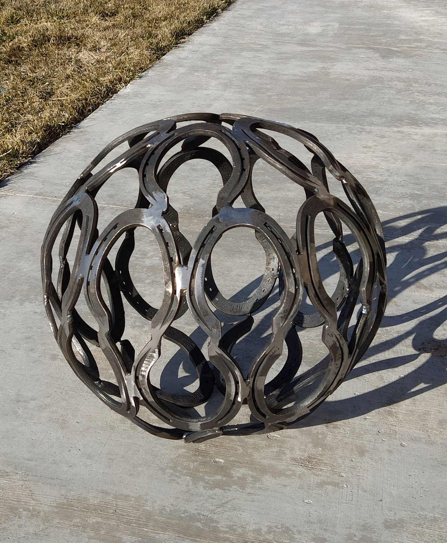 Horse Shoe Sphere Yard Ornament- Country Land Scape Decoration. - Etsy