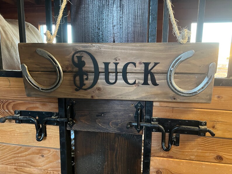 Horse Stall Name Plate, Horse Stall Sign, Rustic Wood Sign, Horseshoe ...