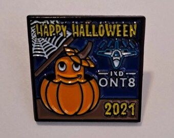 Amazon Cute Peccy Pin My Social Battery 2 Pins Black&white - Etsy