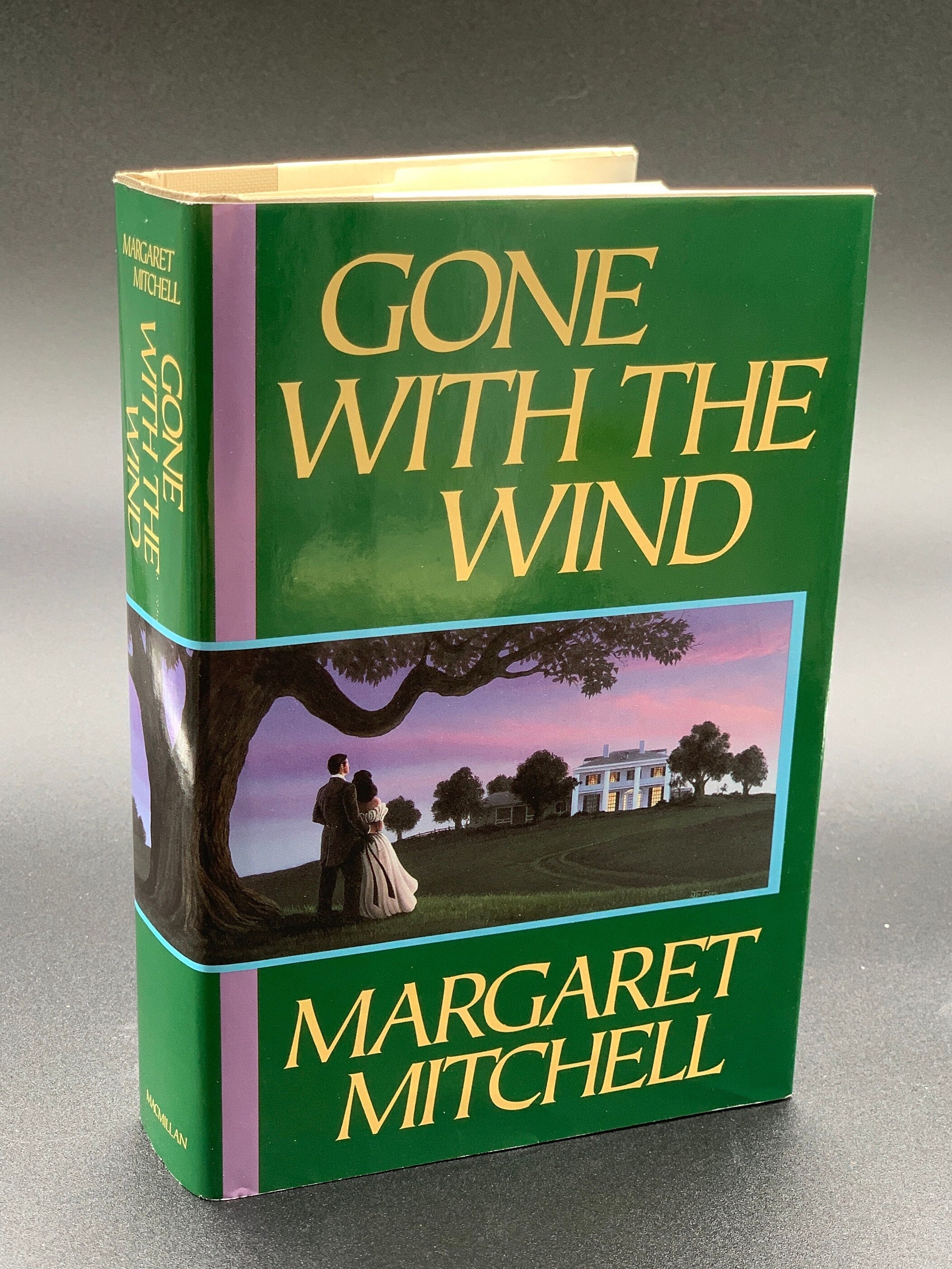 Gone With The Wind By Margaret Mitchell