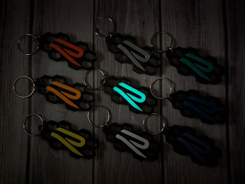 Custom VW New R Logo Keychain, 3D Printed High-quality, Perfect Gift ...