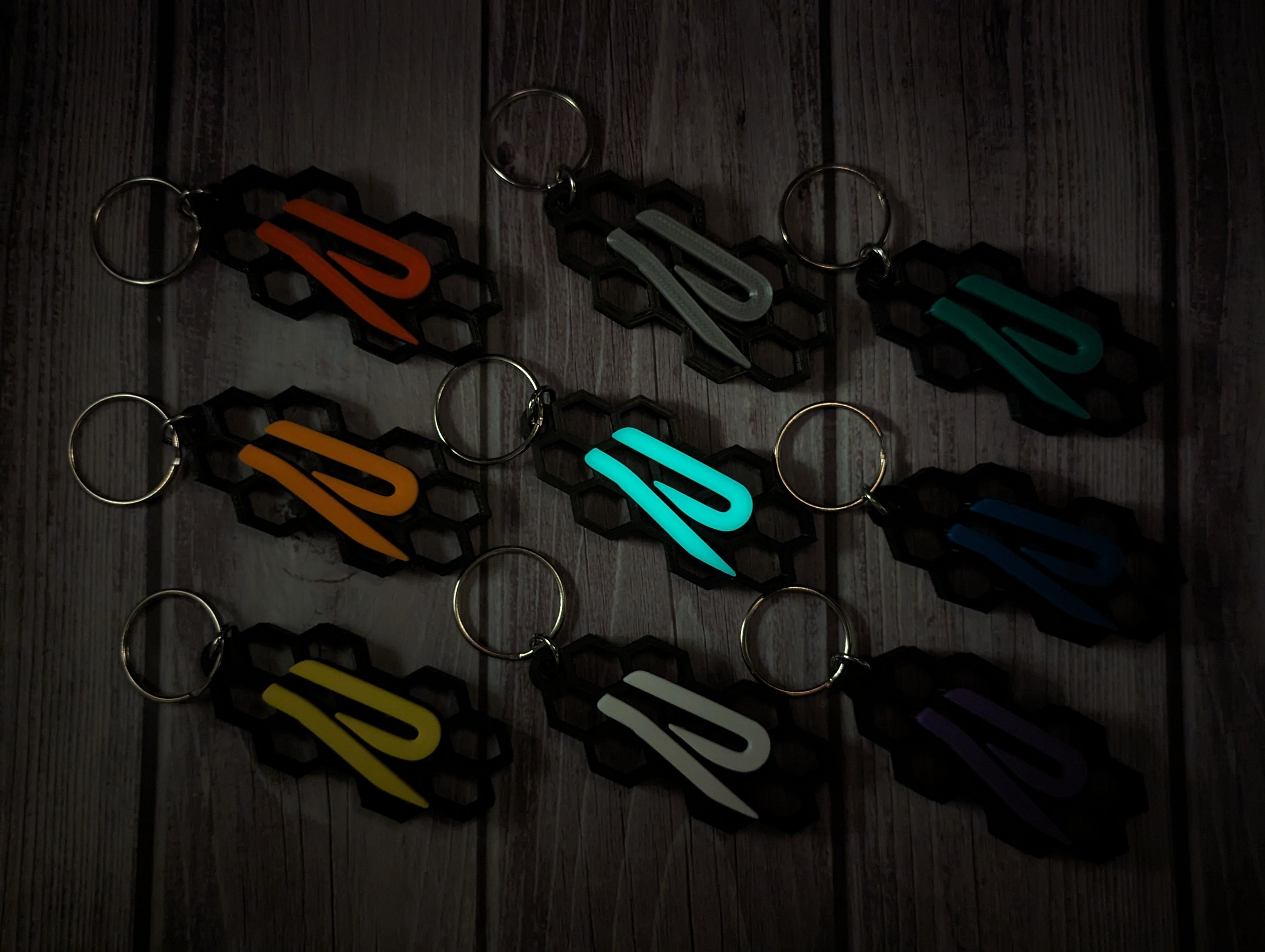 Custom VW New R Logo Keychain, 3D Printed High-quality, Perfect Gift ...