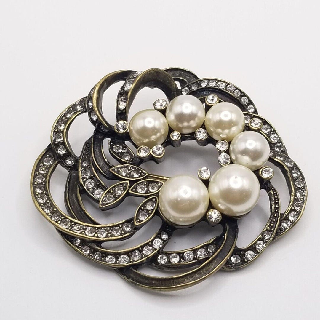 Vintage NRT 60s Rhinestone & Pearl Brooch Pin With Antique Style Finish ...