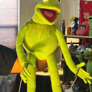 Kermit the Frog Puppet Replica, Hand Built, Arm Rods Included, MADE TO ...