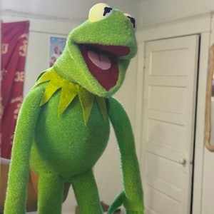 Kermit the Frog Puppet Replica, Hand Built, Arm Rods Included, MADE TO ...