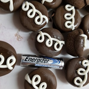 Panecito Mexicano Miniature Pinguinitoo Candy Sweets Mexicano Food ...