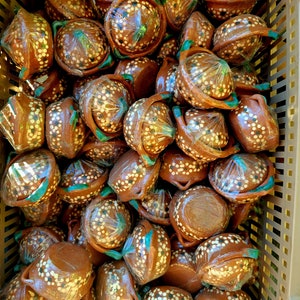 Mexican Candle/ Mini Cazuelita/winter Cazuelita / Unique Candle ...