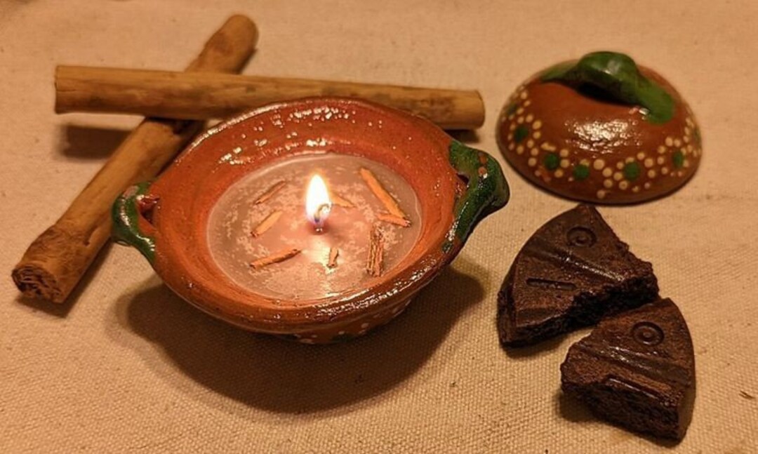 Mini Mexican Candle, Cazuelita De Barro, Chocolate Abuelita. Canela ...