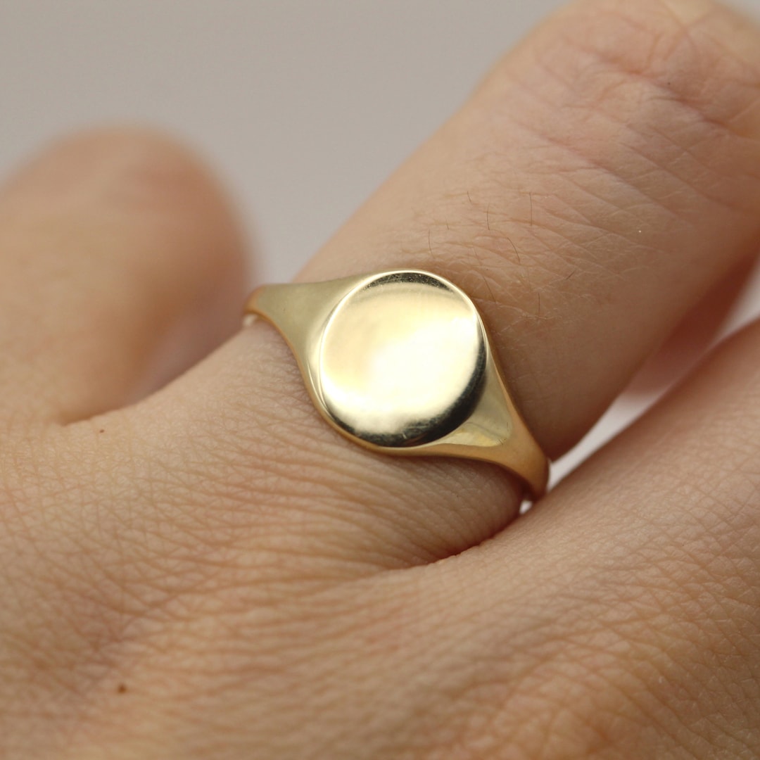 14k White Gold Signet Ring. Plain Modern Signet Ring, 18k Yellow Signet Ring / 24k Gold Signet ...