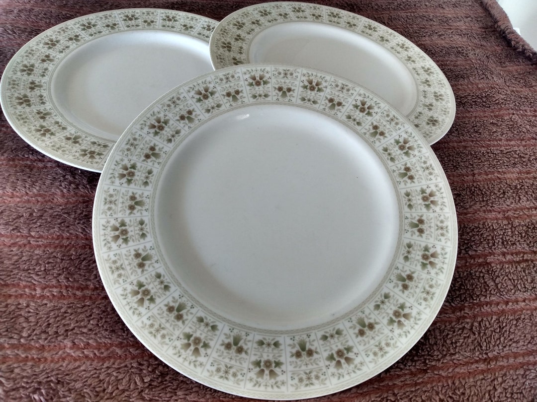 3 Royal Doulton Samarra Dinner Plates 1960s 1970s 10 5/8 Inch English ...