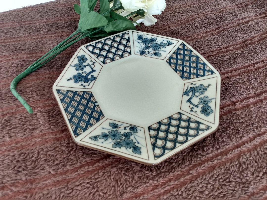 Vintage Japanese Octagon 7-1/8" Plates - Blue & White (see Condition ...