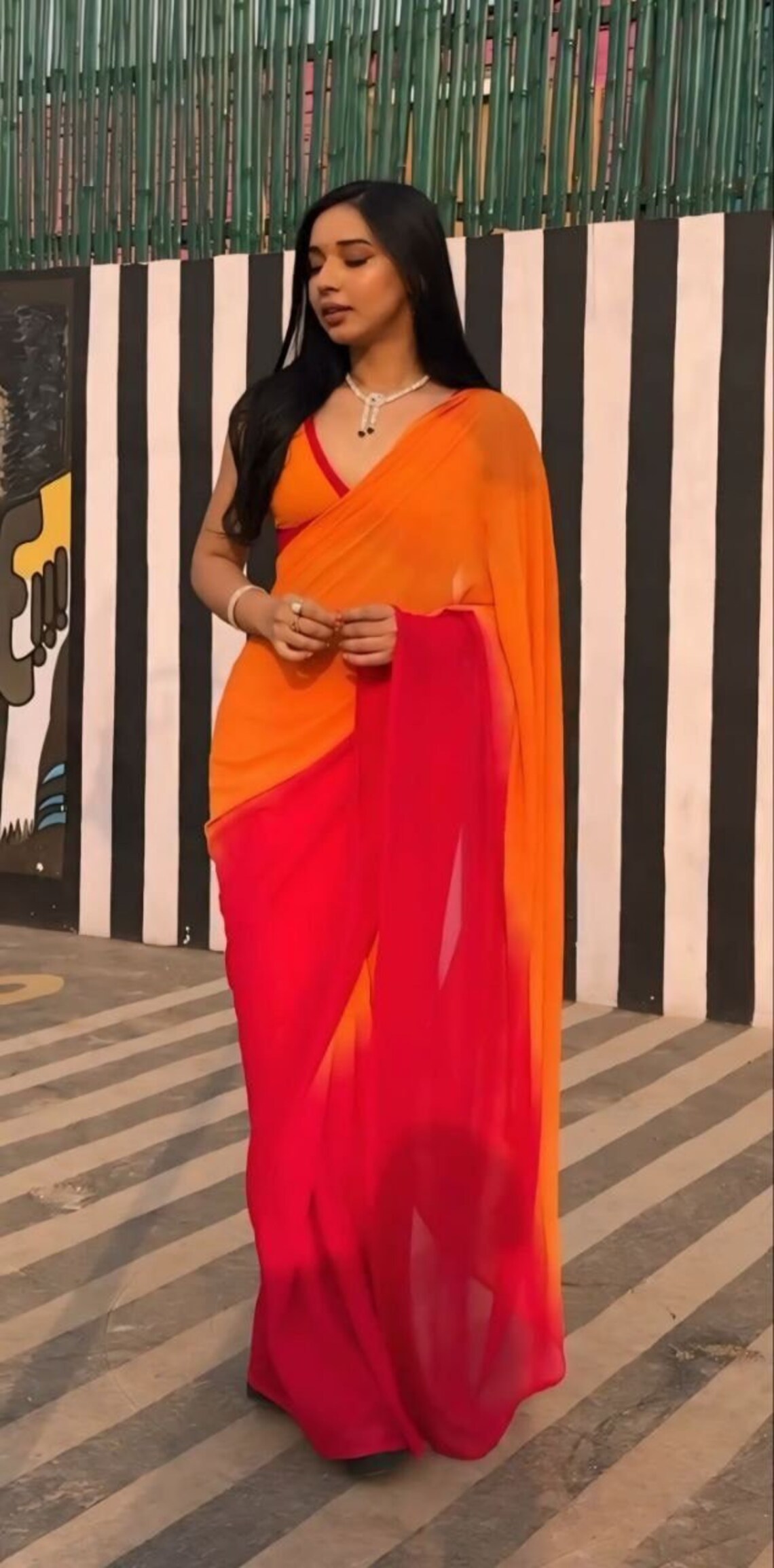 Effortless Elegance: Quick-to-wrap Saree for Women Traditional Ready-to ...