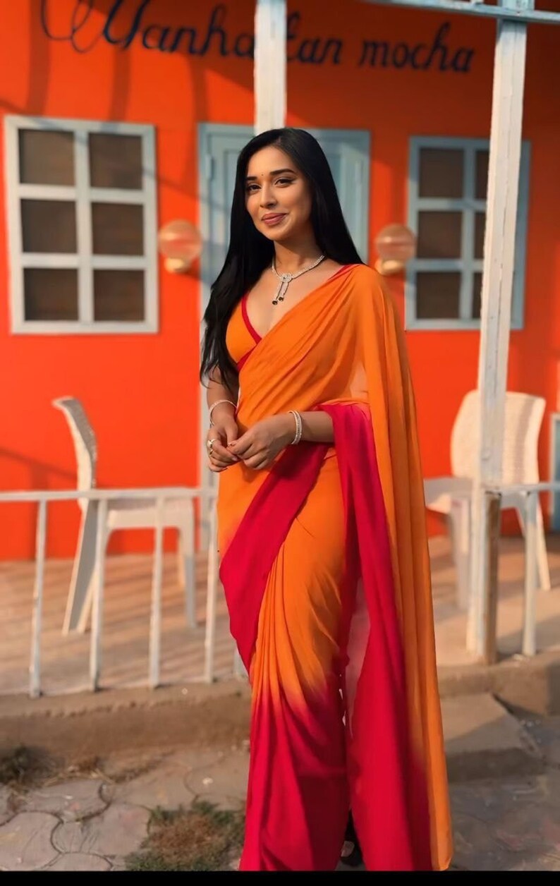 Effortless Elegance: Quick-to-wrap Saree for Women Traditional Ready-to ...