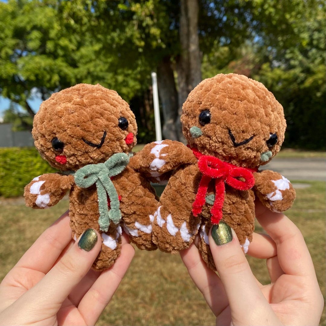 Gingerbread Man Crochet Plushie, Amigurumi Gingerbread Man Crochet ...