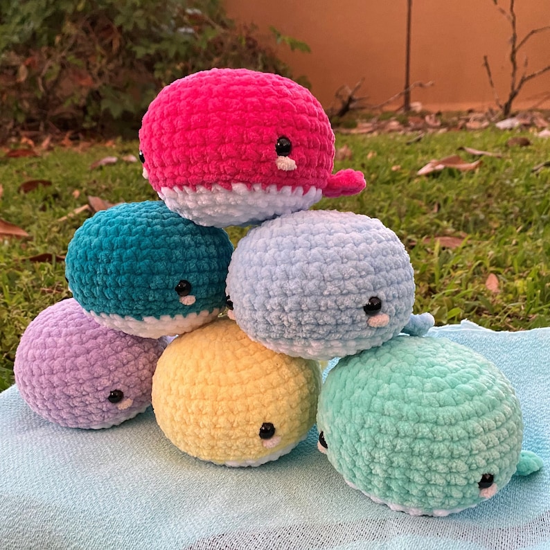 Cute Whale Crochet Plushie, 9 Different Colors, Amigurumi Whale Crochet ...